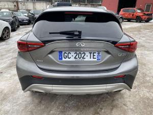 Grey Infiniti QX30 2017 in Taurage, with an engine capacity of 2.14 L and mileage of 176 thousand km for 6500 €, photo 5 on AUTOMOTO.COM.LV