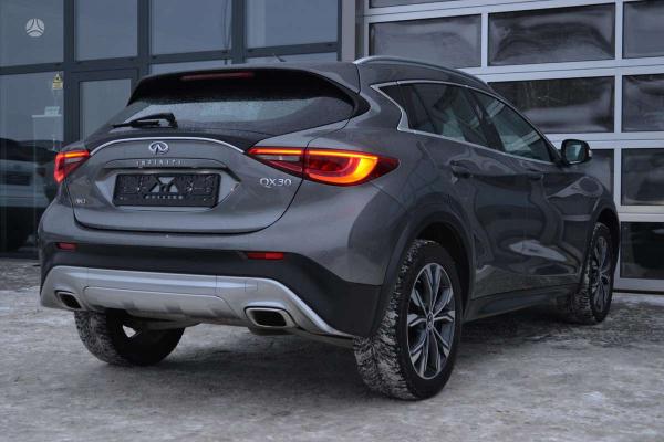 Grey Infiniti QX30 2016 in Vilnius, with an engine capacity of 2.14 L and mileage of 138 thousand km for 14500 €, photo 9 on AUTOMOTO.COM.LV