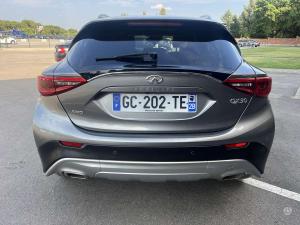 Grey Infiniti QX30 2017 in Taurage, with an engine capacity of 2.14 L and mileage of 176 thousand km for 8200 €, photo 8 on AUTOMOTO.COM.LV