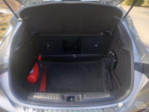 Infiniti QX30 2017 in Klaipeda, with an engine capacity of 2.00 L and mileage of 48 thousand km for 13300 €, photo 3 on AUTOMOTO.COM.LV