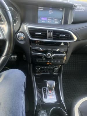 Infiniti QX30 2017 in Klaipeda, with an engine capacity of 2.00 L and mileage of 48 thousand km for 13300 €, photo 15 on AUTOMOTO.COM.LV