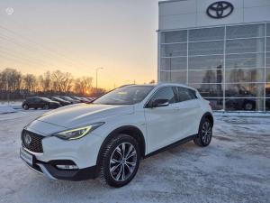 White Infiniti QX30 2018 in Panevezys, with an engine capacity of 2.14 L and mileage of 163 thousand km for 11999 €, photo  on AUTOMOTO.COM.LV