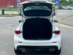 Balts Infiniti QX30 2019 Šauļi, ar dzinēja tilpumu 2.00 L un nobraukumu 56 tūkst. km par 12490 €, foto 8 vietnē AUTOMOTO.COM.LV