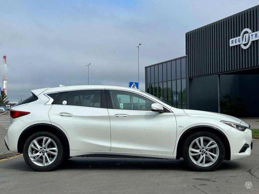 Balts Infiniti QX30 2019 Šauļi, ar dzinēja tilpumu 2.00 L un nobraukumu 56 tūkst. km par 12490 €, foto 9 vietnē AUTOMOTO.COM.LV