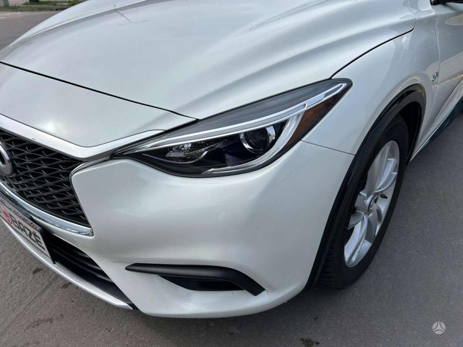Balts Infiniti QX30 2019 Šauļi, ar dzinēja tilpumu 2.00 L un nobraukumu 56 tūkst. km par 12490 €, foto 27 vietnē AUTOMOTO.COM.LV