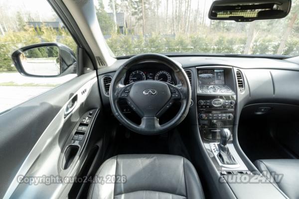 Black Infiniti QX50 2015 in Parnu, with an engine capacity of 3.00 L and mileage of 159 thousand km for 11800 €, photo 9 on AUTOMOTO.COM.LV