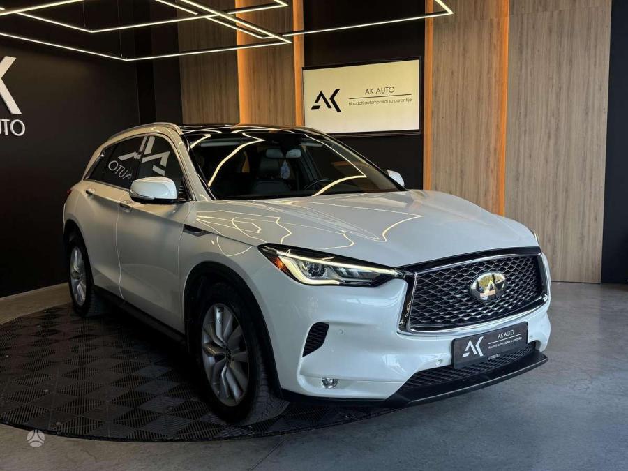Белый Инфинити QX50 2019 в Каунас, объемом двигателя 2.00 л и пробегом 74 тыс. км за 19990 €, фото 3 на AUTOMOTO.COM.LV