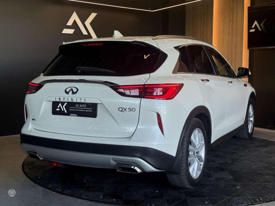 Белый Инфинити QX50 2019 в Каунас, объемом двигателя 2.00 л и пробегом 74 тыс. км за 19990 €, фото 11 на AUTOMOTO.COM.LV