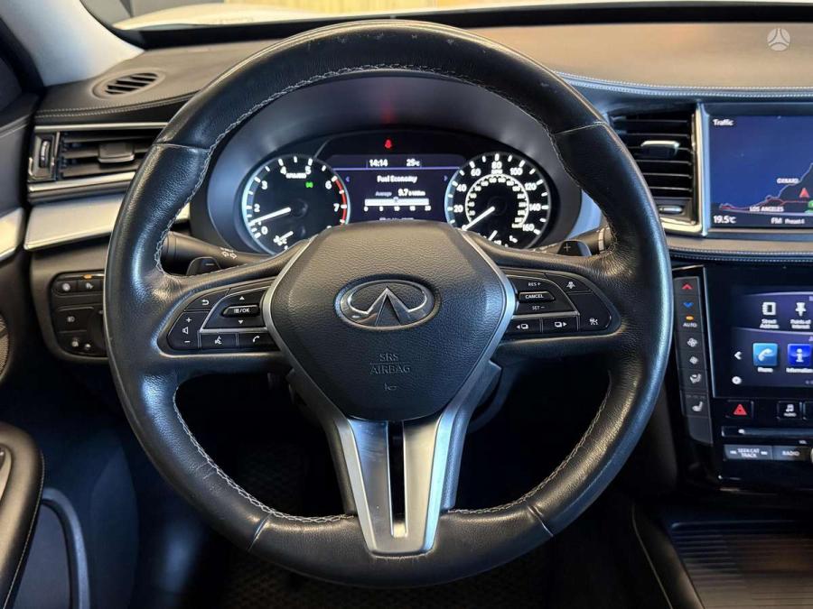 Белый Инфинити QX50 2019 в Каунас, объемом двигателя 2.00 л и пробегом 74 тыс. км за 19990 €, фото 14 на AUTOMOTO.COM.LV