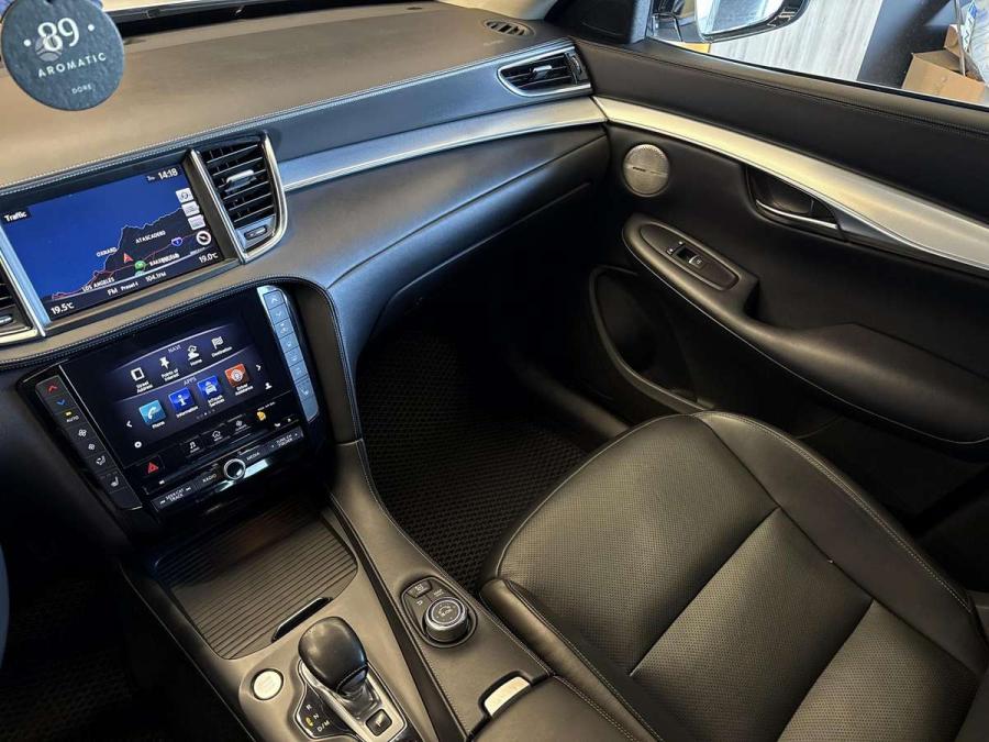 Белый Инфинити QX50 2019 в Каунас, объемом двигателя 2.00 л и пробегом 74 тыс. км за 19990 €, фото 24 на AUTOMOTO.COM.LV
