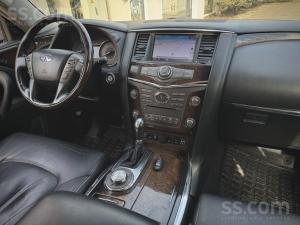 Melns Infiniti QX56 2012 Rīga, ar dzinēja tilpumu 5.60 L un nobraukumu 148 tūkst. km par 12000 €, foto 11 vietnē AUTOMOTO.COM.LV