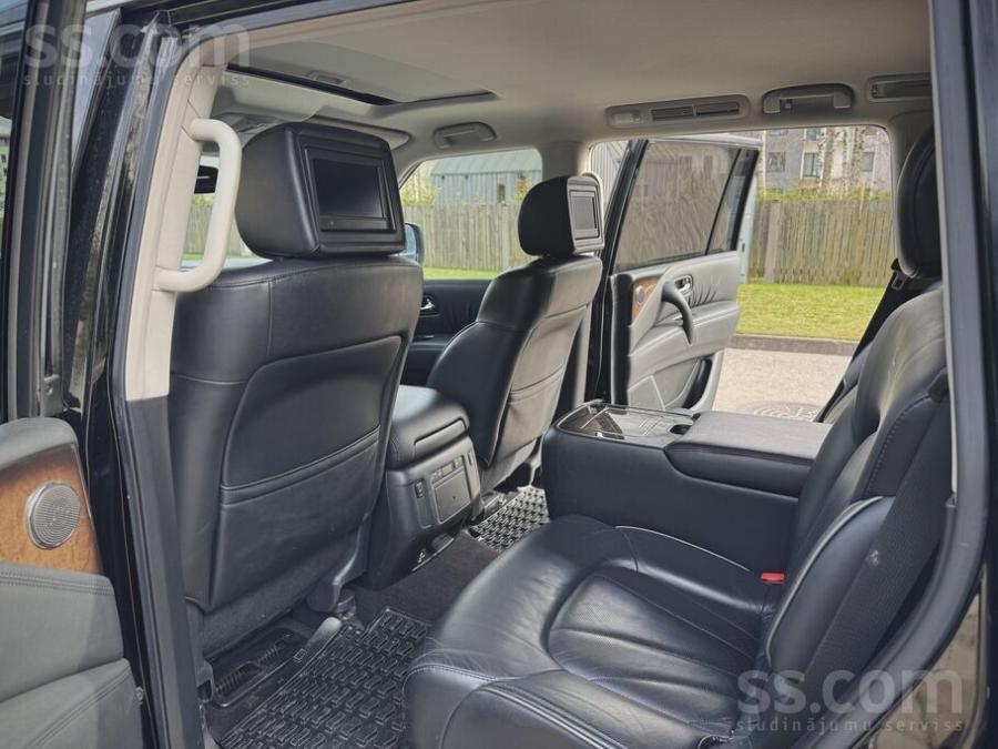 Melns Infiniti QX56 2012 Rīga, ar dzinēja tilpumu 5.60 L un nobraukumu 148 tūkst. km par 12000 €, foto 15 vietnē AUTOMOTO.COM.LV