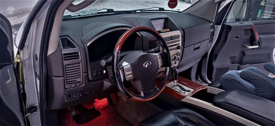 Pelēks Infiniti QX56 2005 Viļņa, ar dzinēja tilpumu 5.60 L un nobraukumu 292 tūkst. km par 4800 €, foto 16 vietnē AUTOMOTO.COM.LV