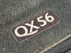 Grey Infiniti QX56 2005 in Vilnius, with an engine capacity of 5.60 L and mileage of 189 thousand km for 5650 €, photo 21 on AUTOMOTO.COM.LV