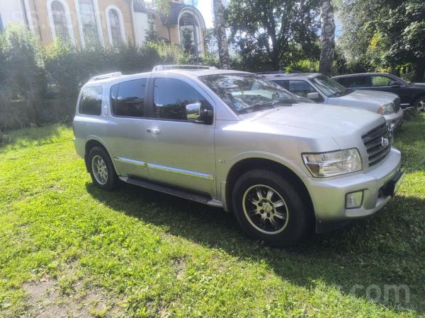 Grey Infiniti QX56 2006 in Riga, with an engine capacity of 5.60 L and mileage of 236 thousand km for 5200 €, photo 2 on AUTOMOTO.COM.LV