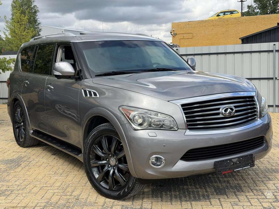 Pelēks Infiniti QX56 2011 Šauļi, ar dzinēja tilpumu 5.55 L un nobraukumu 137 tūkst. km par 7700 €, foto 1 vietnē AUTOMOTO.COM.LV