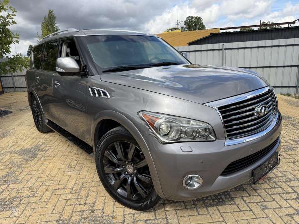 Pelēks Infiniti QX56 2011 Šauļi, ar dzinēja tilpumu 5.55 L un nobraukumu 137 tūkst. km par 7700 €, foto 2 vietnē AUTOMOTO.COM.LV