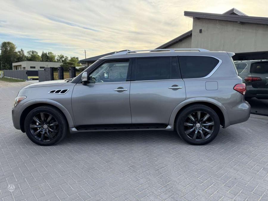 Серый Инфинити QX56 2011 в Шяуляй, объемом двигателя 5.55 л и пробегом 117 тыс. км за 8500 €, фото 5 на AUTOMOTO.COM.LV