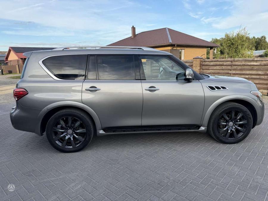 Серый Инфинити QX56 2011 в Шяуляй, объемом двигателя 5.55 л и пробегом 117 тыс. км за 8500 €, фото 10 на AUTOMOTO.COM.LV