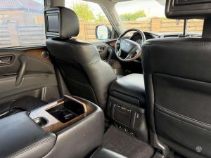 Серый Инфинити QX56 2011 в Шяуляй, объемом двигателя 5.55 л и пробегом 117 тыс. км за 8500 €, фото 19 на AUTOMOTO.COM.LV