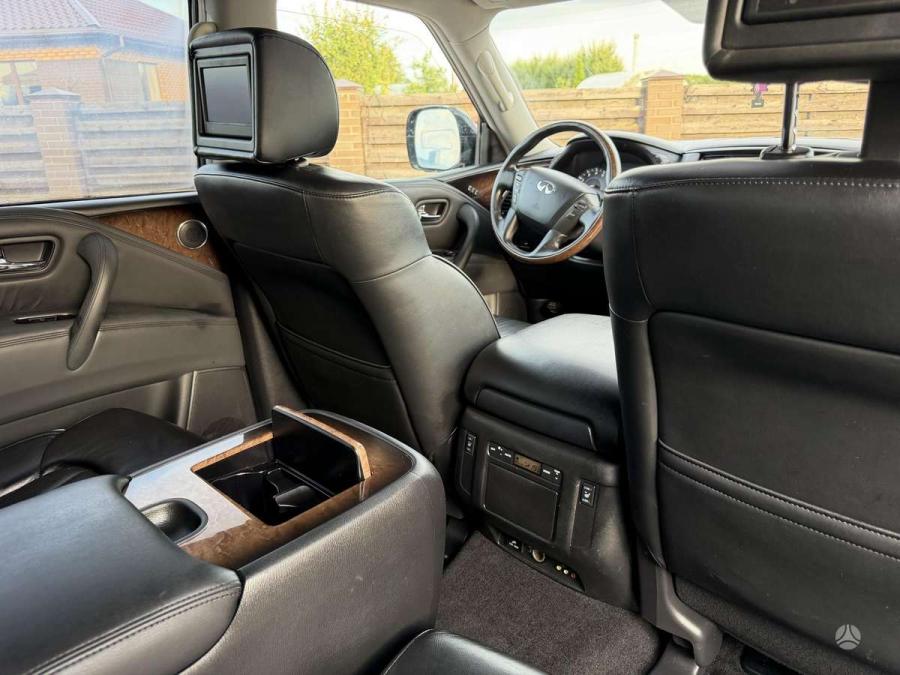 Серый Инфинити QX56 2011 в Шяуляй, объемом двигателя 5.55 л и пробегом 117 тыс. км за 8500 €, фото 19 на AUTOMOTO.COM.LV