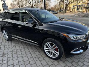 Черный Инфинити QX60 2019 в Мажейкяй, объемом двигателя 3.50 л и пробегом 144 тыс. км за 24500 €, фото  на AUTOMOTO.COM.LV