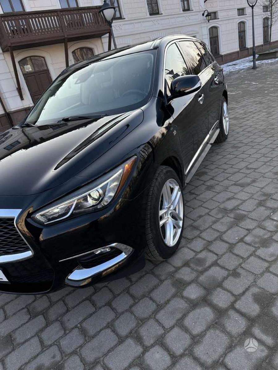 Черный Инфинити QX60 2019 в Мажейкяй, объемом двигателя 3.50 л и пробегом 144 тыс. км за 24500 €, фото 4 на AUTOMOTO.COM.LV