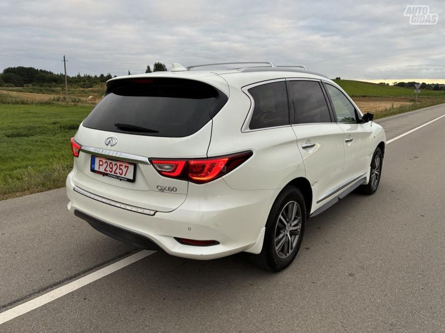 Infiniti QX60 2017 in Telschi, with an engine capacity of 3.50 L and mileage of 170 thousand km for 6500 €, photo 5 on AUTOMOTO.COM.LV