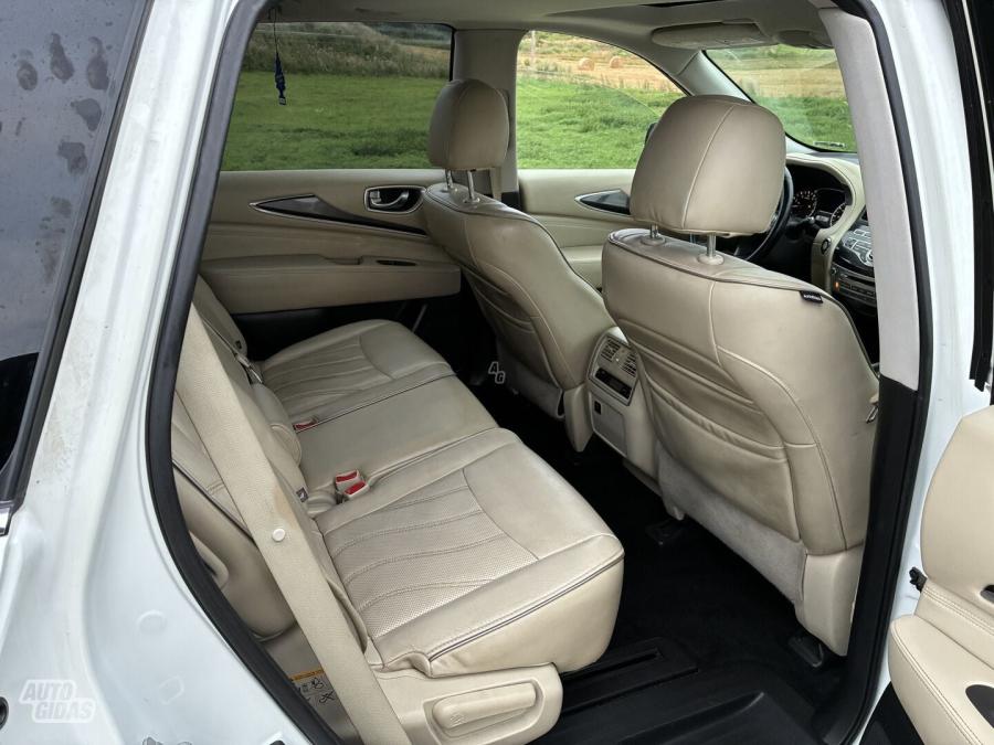 Infiniti QX60 2017 in Telschi, with an engine capacity of 3.50 L and mileage of 170 thousand km for 6500 €, photo 10 on AUTOMOTO.COM.LV