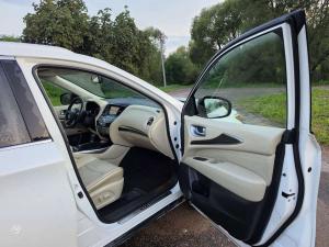 Balts Infiniti QX60 2015 Kauņa, ar dzinēja tilpumu 3.50 L un nobraukumu 240 tūkst. km par 10000 €, foto 7 vietnē AUTOMOTO.COM.LV