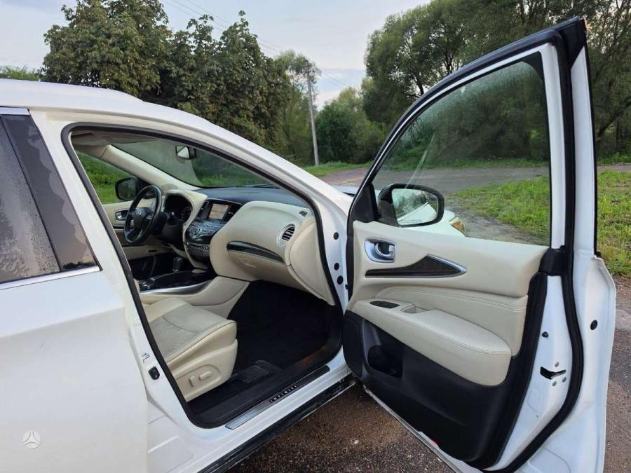 Balts Infiniti QX60 2015 Kauņa, ar dzinēja tilpumu 3.50 L un nobraukumu 240 tūkst. km par 10000 €, foto 7 vietnē AUTOMOTO.COM.LV