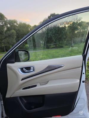 Balts Infiniti QX60 2015 Kauņa, ar dzinēja tilpumu 3.50 L un nobraukumu 240 tūkst. km par 10000 €, foto 9 vietnē AUTOMOTO.COM.LV