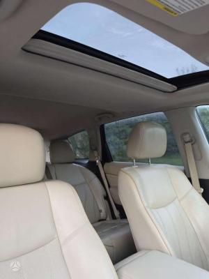 Balts Infiniti QX60 2015 Kauņa, ar dzinēja tilpumu 3.50 L un nobraukumu 240 tūkst. km par 10000 €, foto 14 vietnē AUTOMOTO.COM.LV