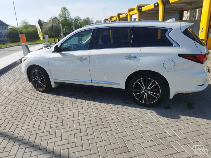 Белый Инфинити QX60 2016 в Плунге, объемом двигателя 3.50 л и пробегом 110 тыс. км за 17000 €, фото 7 на AUTOMOTO.COM.LV