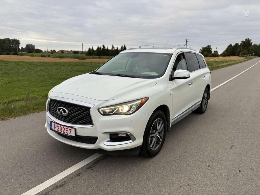 Balts Infiniti QX60 2017 Telšiai, ar dzinēja tilpumu 3.50 L un nobraukumu 170 tūkst. km par 6500 €, foto 1 vietnē AUTOMOTO.COM.LV