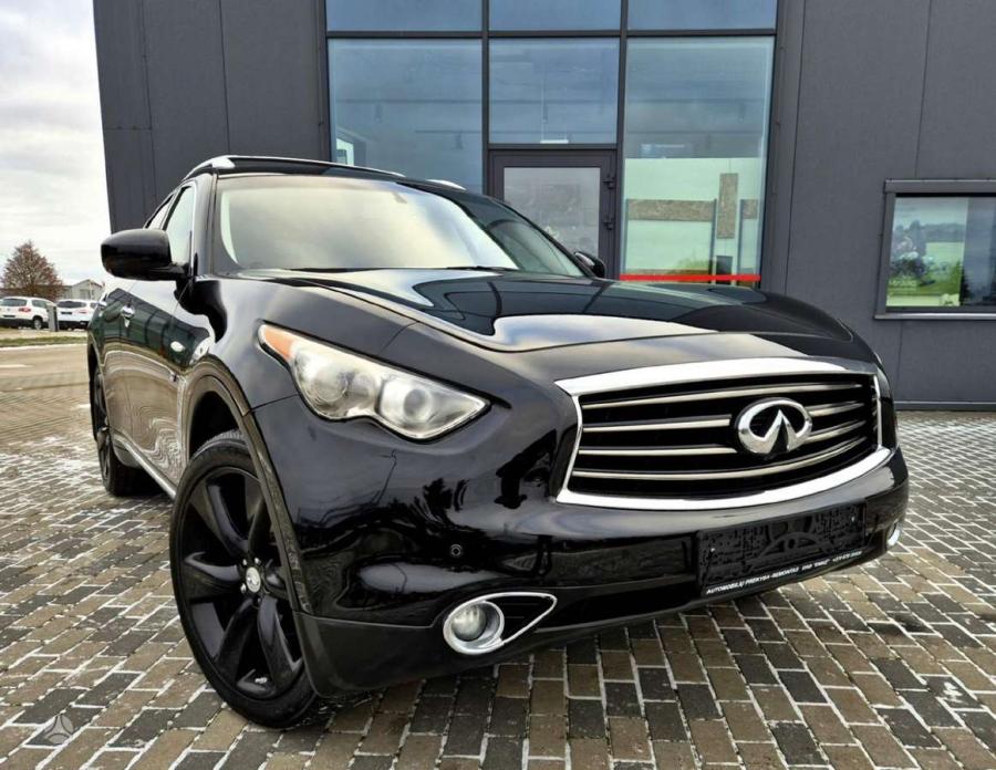 Melns Infiniti QX70 2014 Šauļi, ar dzinēja tilpumu 3.70 L un nobraukumu 160 tūkst. km par 14900 €, foto 2 vietnē AUTOMOTO.COM.LV