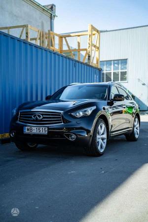Черный Инфинити QX70 2016 в Рига, объемом двигателя 0.00 л и пробегом 281 тыс. км за 11900 €, фото 9 на AUTOMOTO.COM.LV
