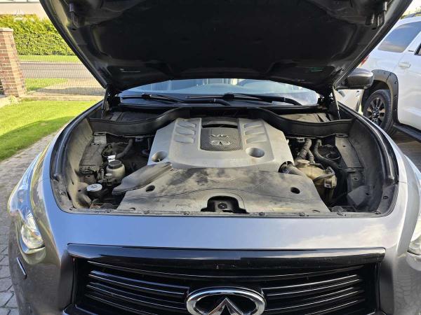 Pelēks Infiniti QX70 2015 Kauņa, ar dzinēja tilpumu 3.00 L un nobraukumu 162 tūkst. km par 13300 €, foto 19 vietnē AUTOMOTO.COM.LV