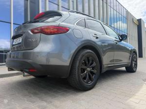 Pelēks Infiniti QX70 2015 Viļņa, ar dzinēja tilpumu 3.00 L un nobraukumu 163 tūkst. km par 9750 €, foto 8 vietnē AUTOMOTO.COM.LV