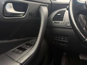 Pelēks Infiniti QX70 2015 Viļņa, ar dzinēja tilpumu 3.00 L un nobraukumu 163 tūkst. km par 9750 €, foto 21 vietnē AUTOMOTO.COM.LV