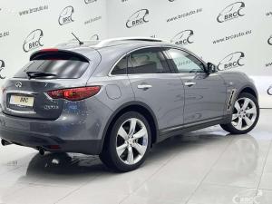 Grey Infiniti QX70 2016 in Vilnius, with an engine capacity of 2.99 L and mileage of 124 thousand km for 11900 €, photo 3 on AUTOMOTO.COM.LV