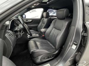 Grey Infiniti QX70 2016 in Vilnius, with an engine capacity of 2.99 L and mileage of 124 thousand km for 11900 €, photo 24 on AUTOMOTO.COM.LV
