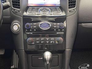Серый Инфинити QX70 2016 в Вильнюс, объемом двигателя 2.99 л и пробегом 124 тыс. км за 9500 €, фото 19 на AUTOMOTO.COM.LV