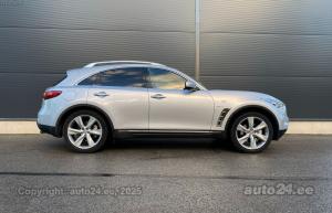 Pelēks Infiniti QX70 2013 Tallina, ar dzinēja tilpumu 3.00 L un nobraukumu 240 tūkst. km par 12900 €, foto 5 vietnē AUTOMOTO.COM.LV