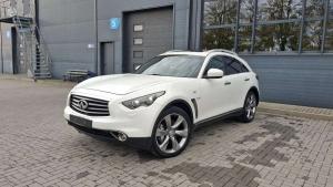 Balts Infiniti QX70 2016 Šilutė, ar dzinēja tilpumu 2.99 L un nobraukumu 289 tūkst. km par 8900 €, foto 3 vietnē AUTOMOTO.COM.LV