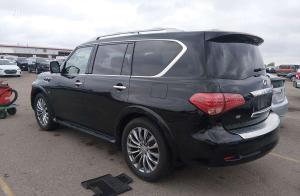 Black Infiniti QX80 2015 in Vilnius, with an engine capacity of 5.55 L and mileage of 293 thousand km for 8500 €, photo 7 on AUTOMOTO.COM.LV