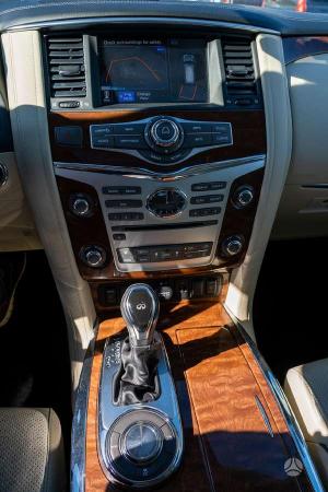 Zils Infiniti QX80 2018 Šauļi, ar dzinēja tilpumu 5.60 L un nobraukumu 105 tūkst. km par 31900 €, foto 19 vietnē AUTOMOTO.COM.LV