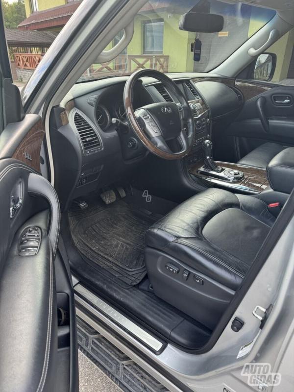 Infiniti QX80 2015 in Alytus, with an engine capacity of 5.60 L and mileage of 130 thousand km for 17555 €, photo 5 on AUTOMOTO.COM.LV
