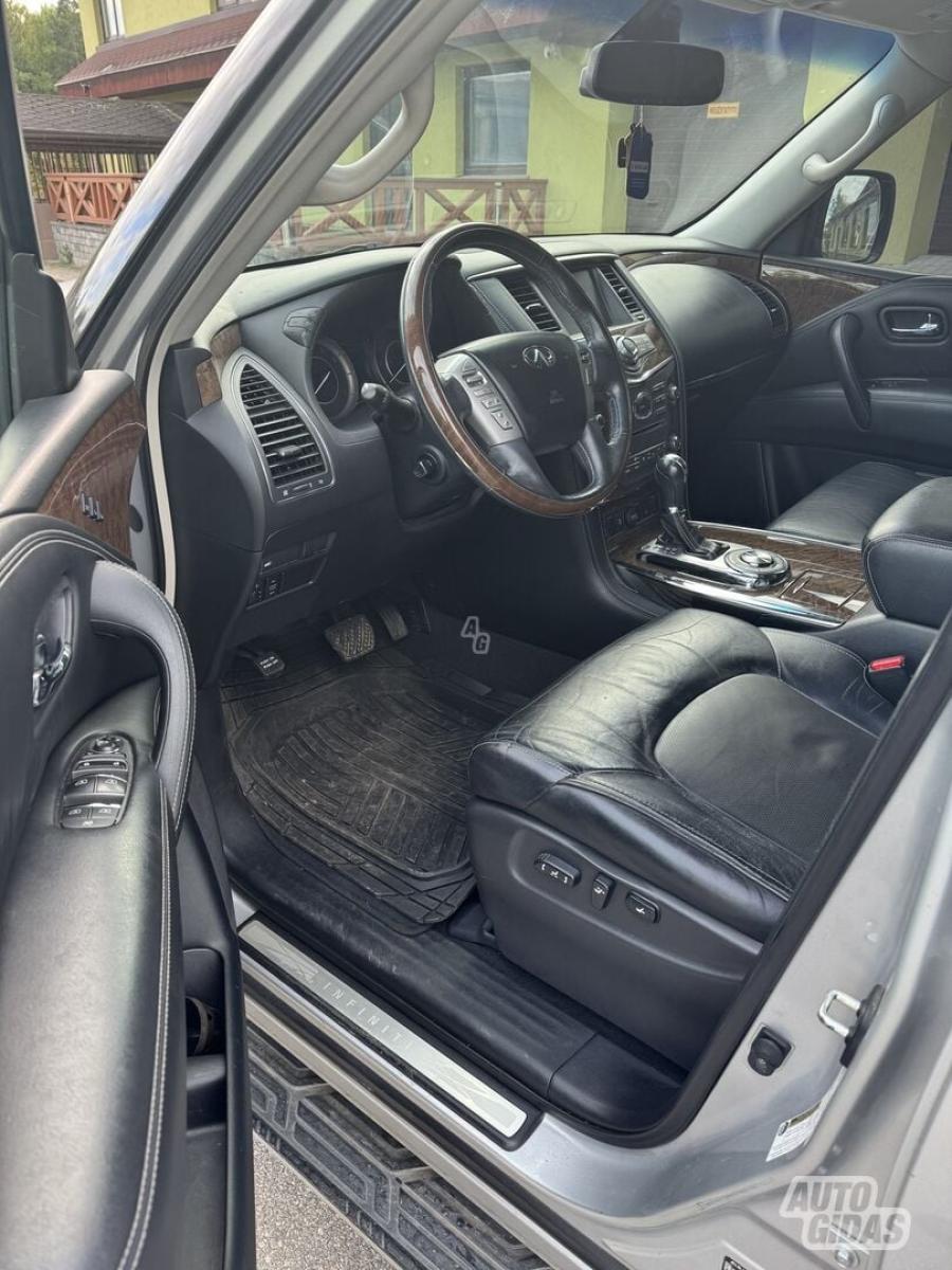 Infiniti QX80 2015 in Alytus, with an engine capacity of 5.60 L and mileage of 130 thousand km for 17555 €, photo 6 on AUTOMOTO.COM.LV
