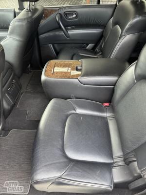 Infiniti QX80 2015 in Alytus, with an engine capacity of 5.60 L and mileage of 130 thousand km for 17555 €, photo 14 on AUTOMOTO.COM.LV